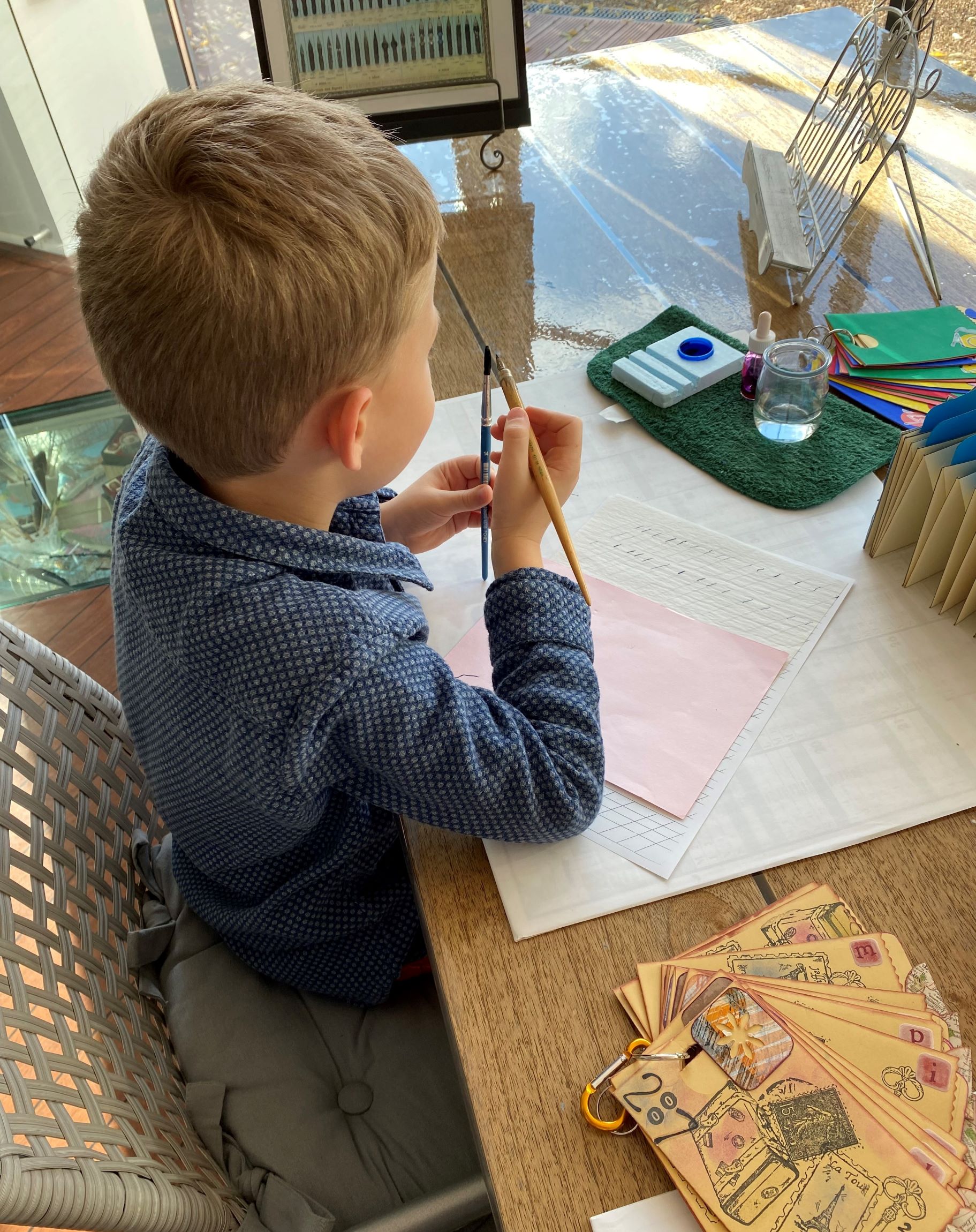 Ateliers calligraphie pour les enfants - Billes et bulles enfants ...